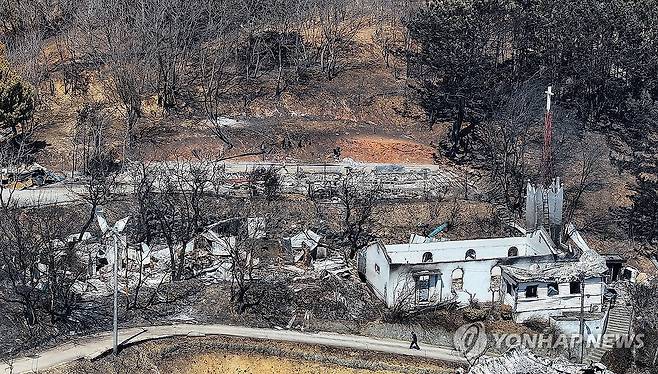 최악 산불 3월 말 기록적으로 덥고 건조하고 바람 거셌다