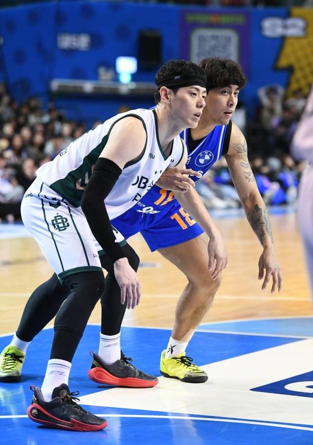 이관희, U파울+비방행위 제재금 120만원…박인웅·구탕 100만원 제재금 부과