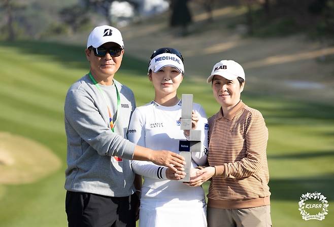 이예원, 화려한 ‘벚꽃 엔딩’ 짜릿한 이글로 2년 만에 KLPGA투어 ‘개막전의 여왕’ 탈환[SS현장속으로]