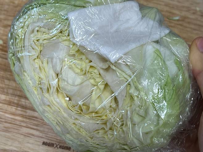 양배추 물에 담가 세척하지 마세요 좋은 영양소 다 빠져나갑니다 텐꿀팁