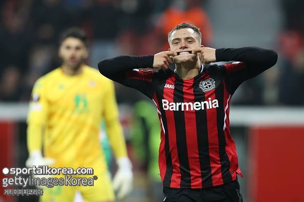 맨시티 미쳤다! "메시만큼 하는" 獨 특급 03년생 MF 영입한다!..."KDB 후계자 될 재능"