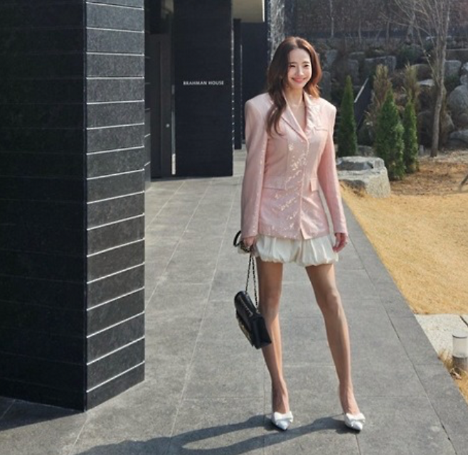 무려 77억 초호화 프러포즈받고 결혼한 배우 무비이락