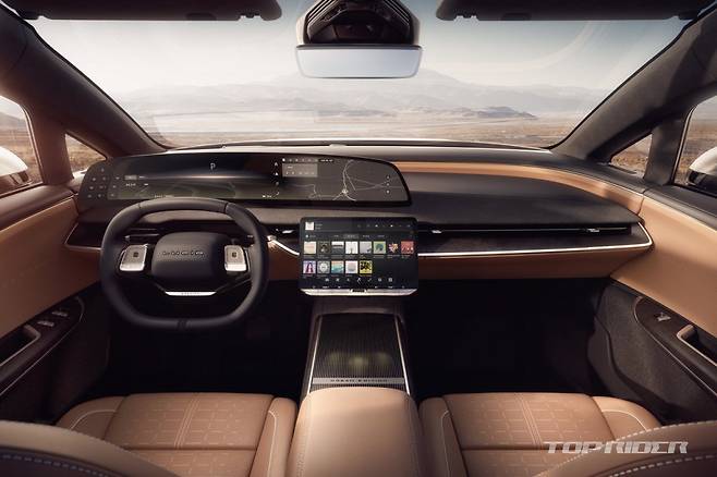 루시드 그래비티 공개, 주행거리 700km..828마력 대형 SUV | 탑라이더