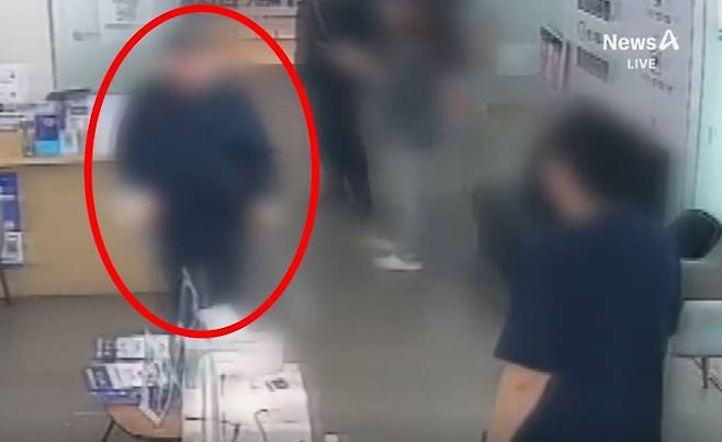 치료 부위 아파”치과서 흉기 휘두른 60대 구속