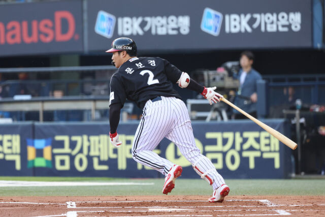 손주영 최고 152km+KKKKKK&문보경 홈런 포함 5출루, LG DH 1차전 1점 차 신승…삼성 충격의 패패패패패패 [MD대구]