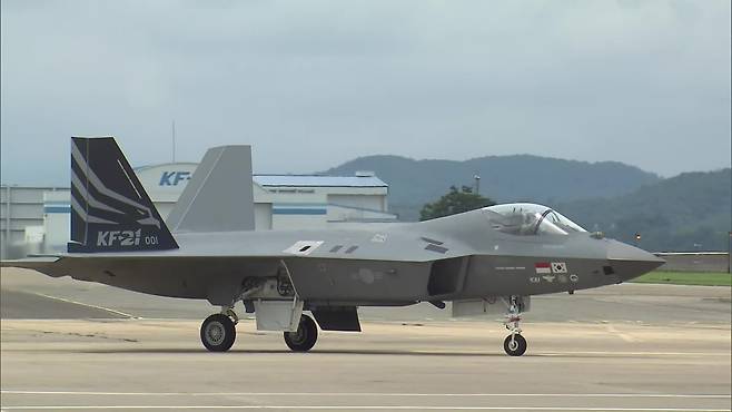 KF-21, F-35 대안으로 주목…캐나다 도입 검토 중! 🇨🇦 | 밀리터리 랩실