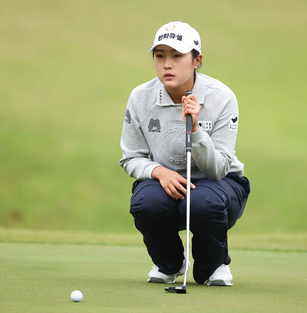 '시즌 2승 기회' 김민주 "우승 욕심 내려놓고, 마음 비우고 치겠다" [KLPGA]