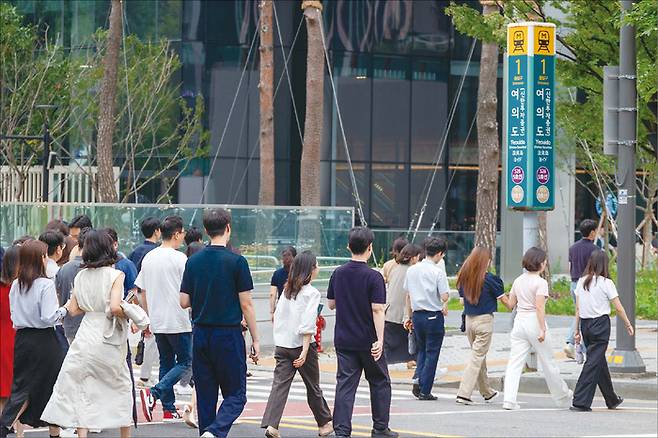 일 많이 해도…생산성 OECD 26위 [ 6·3 조기 대선, 이 정책은 꼭!]
