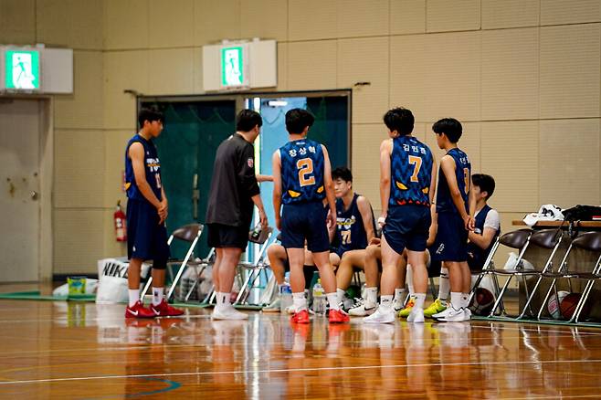 '일본 동아시아 유소년 농구대회 참가' 안산 TOP U15, 우승까지 단 한 걸음 남겨