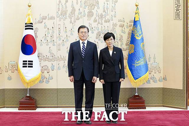 법원 문재인·조현옥 재판 병합 안 한다