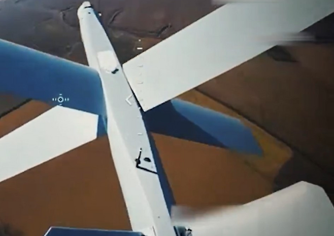 우크라이나 위험하다 러시아 병사가 발사한 군사드론에 우크라이나 하이마스 다연장로켓 초토화 군사돋보기