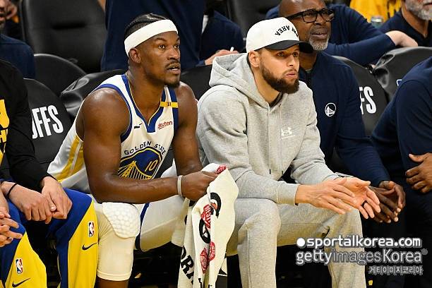 GSW 미쳤다! 우승 합작만 4번,'왕조 핵심+3점 기계' 영입으로 스플래시 브라더스 재결합 시키나?…"우승 여정에 꼭 함께해야 하는 선수"