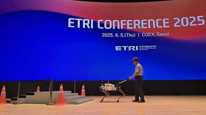 6G·양자·AI로봇…ETRI 미래기술 총출동