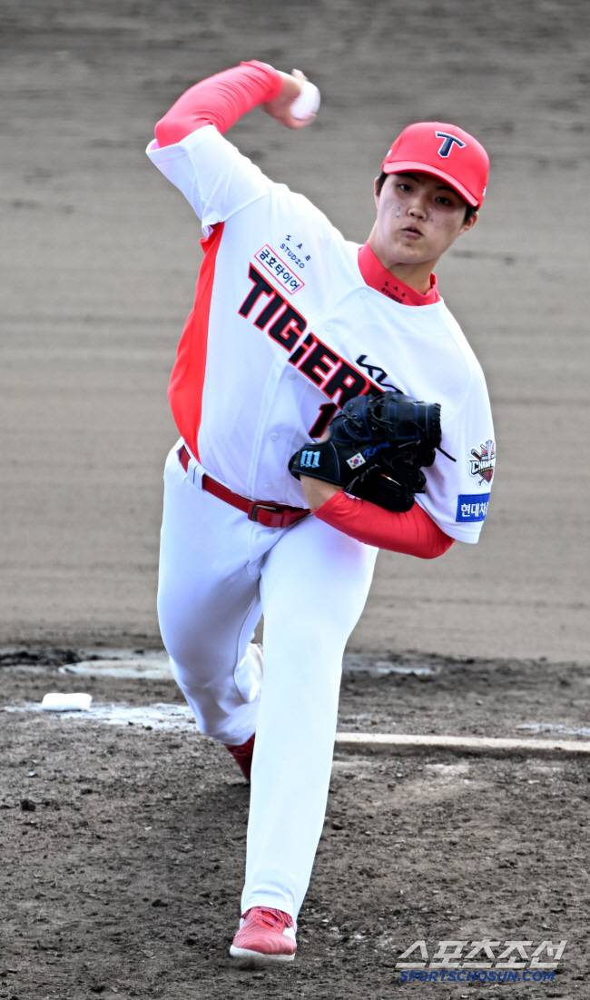 10R 기적 봤으니…KIA 슈퍼루키 드디어 왔다! '퓨처스 ERA 11.42'에도 전격 콜업, 이유는 있다