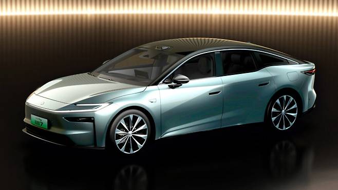 “화웨이·샤오미가 토요타 전기차를 만든다고?”… 중국산 bZ7의 정체 | EV-Hotissue