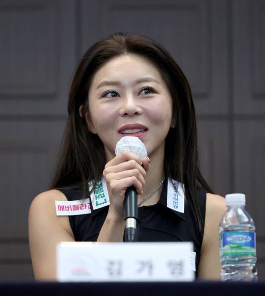 'LPBA 7연속 우승' 김가영 "애버리지 1.5 되면 PBA 도전 생각해볼 것"