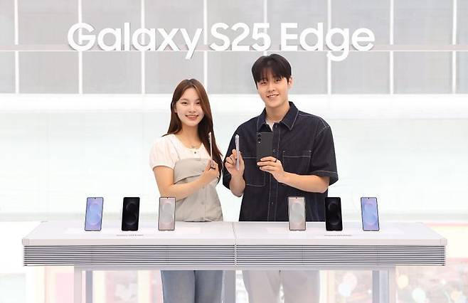 "영업을 못해서" SKT, 2Q 가입자 뺏겼는데 선방?