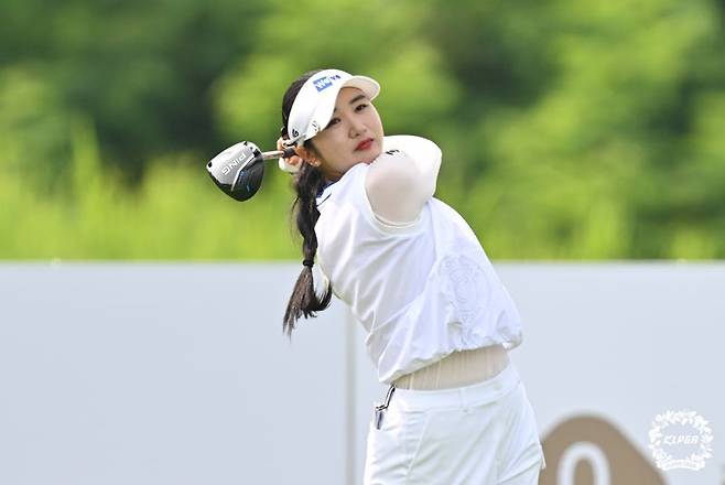 177cm 장신 골퍼 박혜준, KLPGA 73번째 도전 끝에 감격의 첫 우승