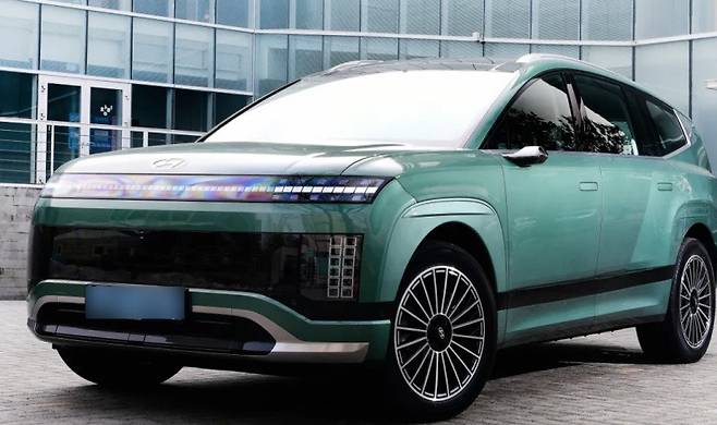 아이오닉 9, EV9 잡는다더니.. 가격이 발목? | 두맨카