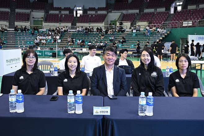 신한은행, 2025~26 WKBL 신인 드래프트 ‘전체 1순위 지명권’ 획득 [SS현장]