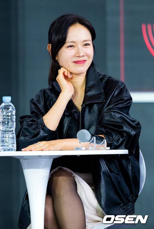 '어쩔수가없다' 손예진 "박찬욱 감독 반항 NO, 이병헌도 시키는 대로 해" [30th BIFF]