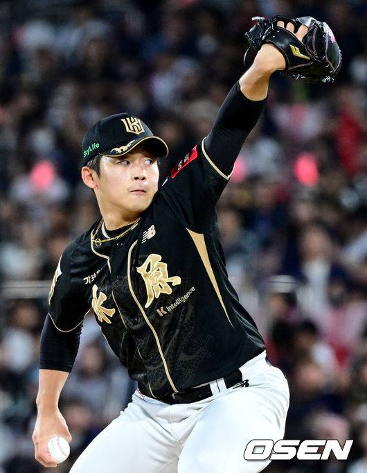 '34SV' KT 최다 신기록, 최초 구원왕도 눈앞…박영현의 꿈 "우상 오승환 선배님 발자취 따르겠다"