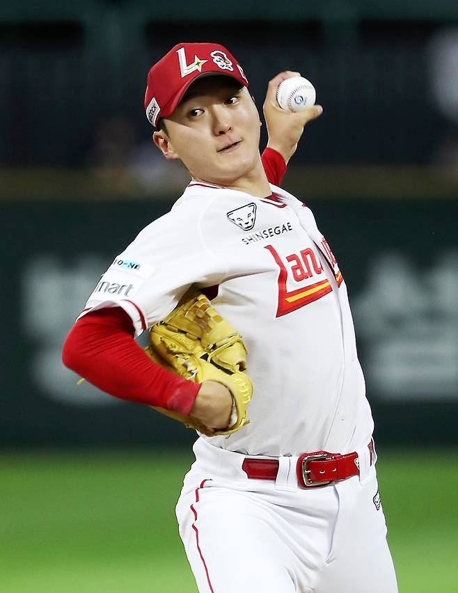 '김건우 12K 역투' SSG, 시즌 70승 3위 굳히기…KIA '6회 1사 노히트 포함' 2안타 졸전 [IS 인천]