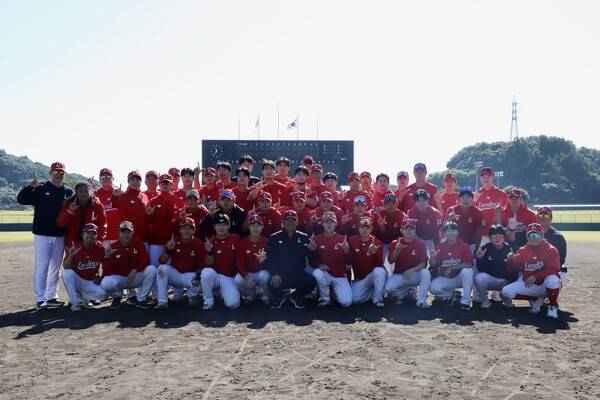 'NPB 403홈런' 야마사키 효과! 장타군단 부활 청신호 켠 SSG 가고시마 캠프 종료