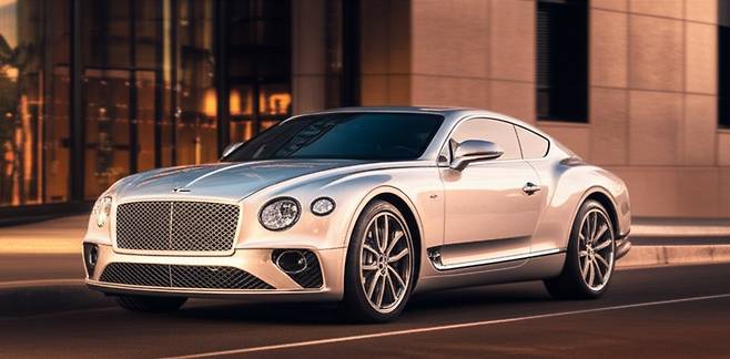 2025 벤틀리 컨티넨탈 GT 감가상각 1년에 1억? 리스 승계 매물이 쏟아지는 이유 | 매일매일꿀팁