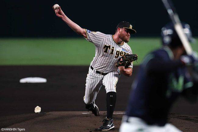 '폰세-와이스급' 원투펀치 평가인데…롯데 운명 짊어진 28억 듀오, 누가 1선발일까