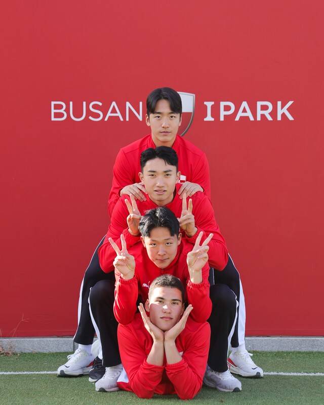 [오피셜] '유스 맛집' 부산, 개성고 황금기 주역 신인 4인방 영입 발표! 든든한 미래 자원 확보