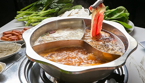 훠궈집서 냄비에 소변테러…4억대 배상에 공개사과까지